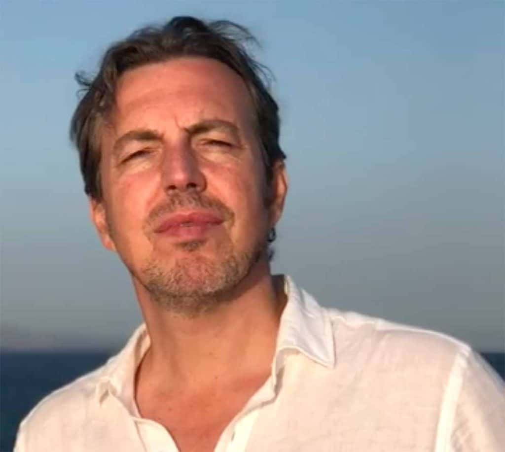 "No sabía que era muy elegante revolcarse con el mánager de tu papá ...