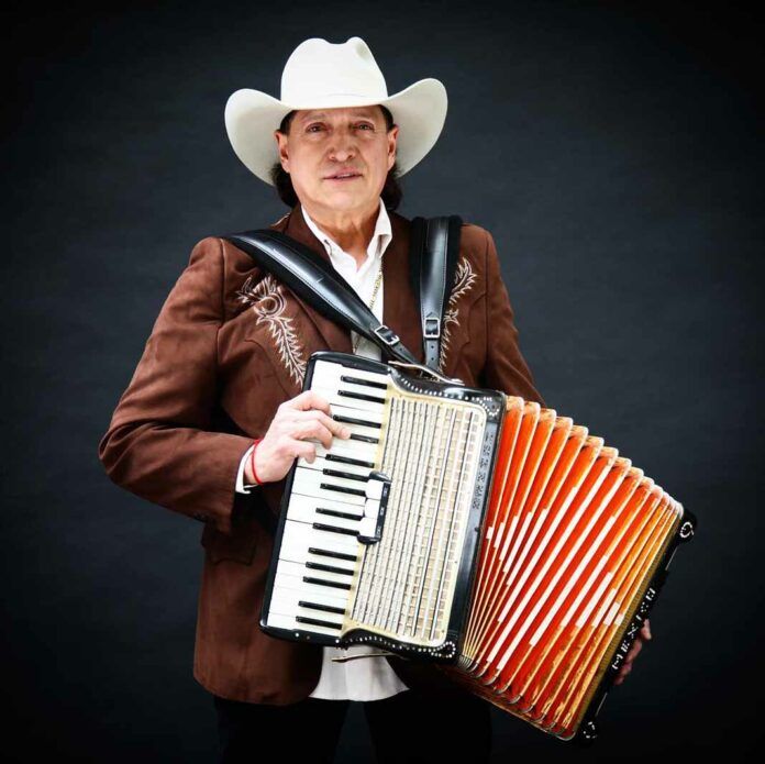 'Ramiro tiene 37 hijos', revela actor que lo interpreta en la serie de ...