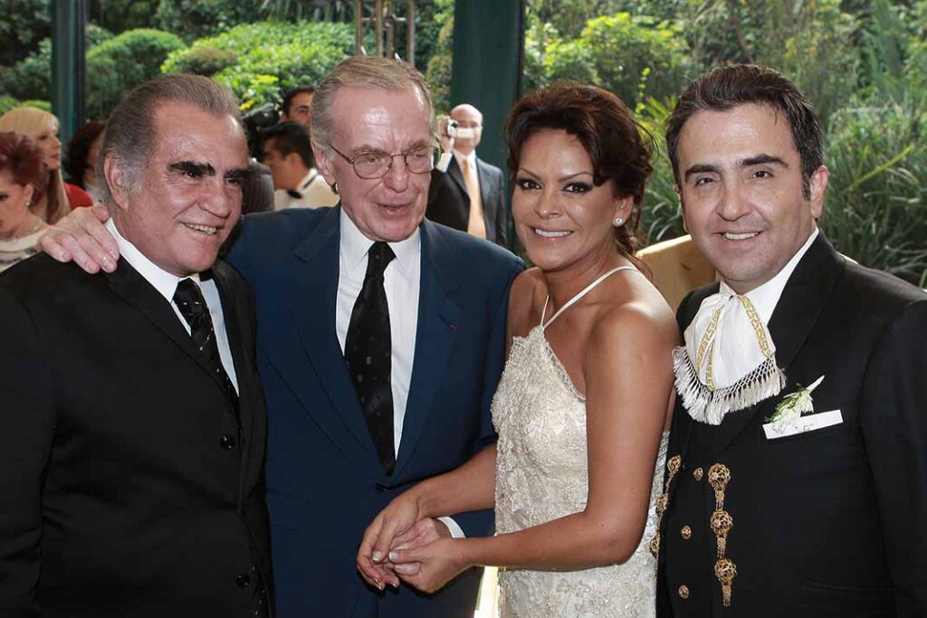 Con miedo a ser cacheteada, Mara Patricia Castañeda entrevista a su ex Vicente Fernández Jr ...