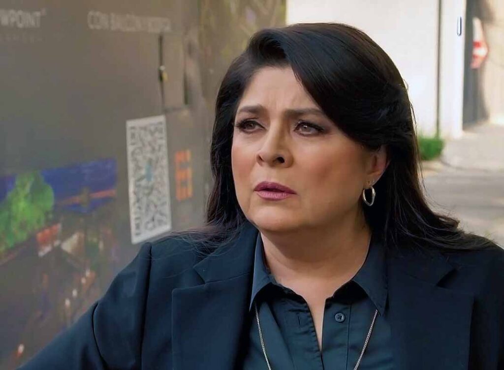 Alessandra Rosaldo envía mensaje a Victoria Ruffo, quien dice orar por ...